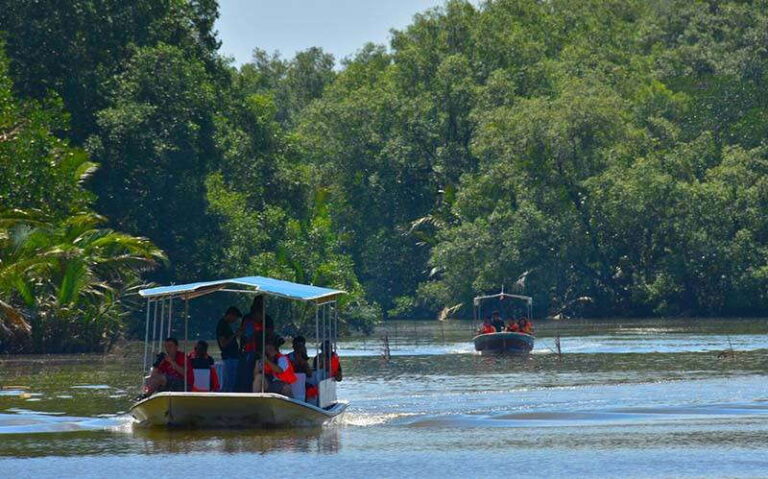 Harga Tiket Cowboy Town Sabandar Tuaran Sabah + Info Cuti