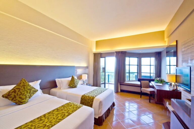 Ini Sebenarnya! 14 Hotel Paling Best di Port Dickson Utk Cuti Tak Boleh ...